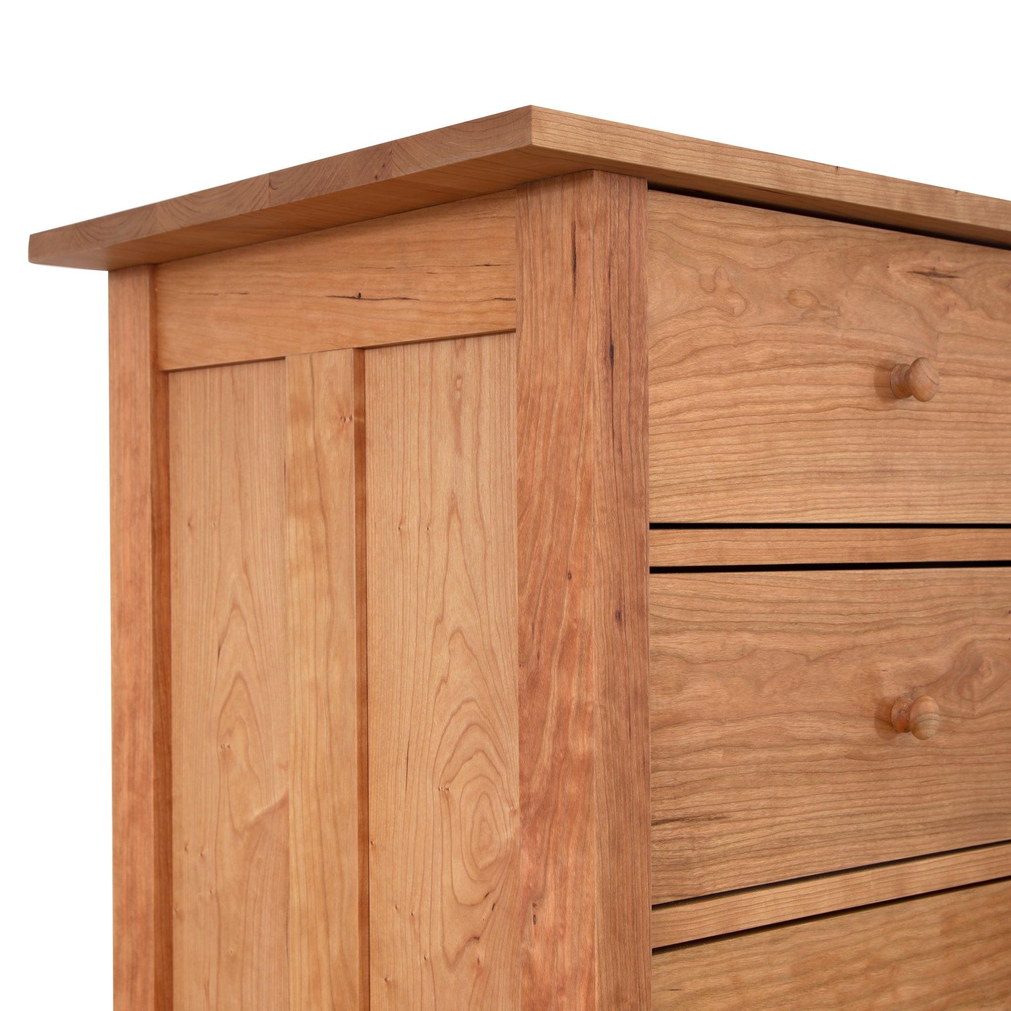 Burlington Shaker 7-Drawer Chest by Vermont Furniture Designs | Vermont Woods Studios
