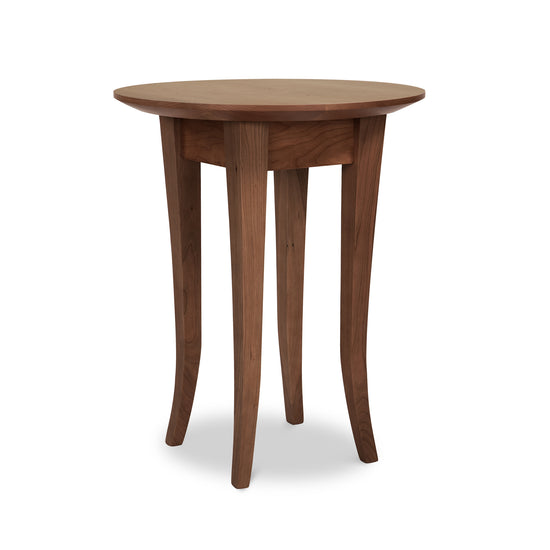 Classic Shaker Round Flare Leg End Table – Vermont Woods Studios